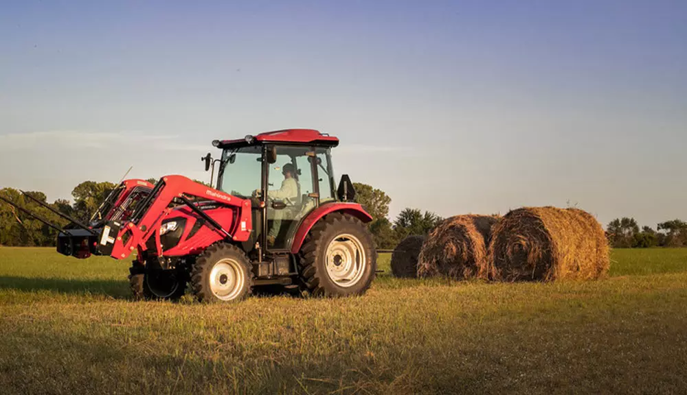 Mahindra 2670 PST Cab Tractor | Fairchild Equipment