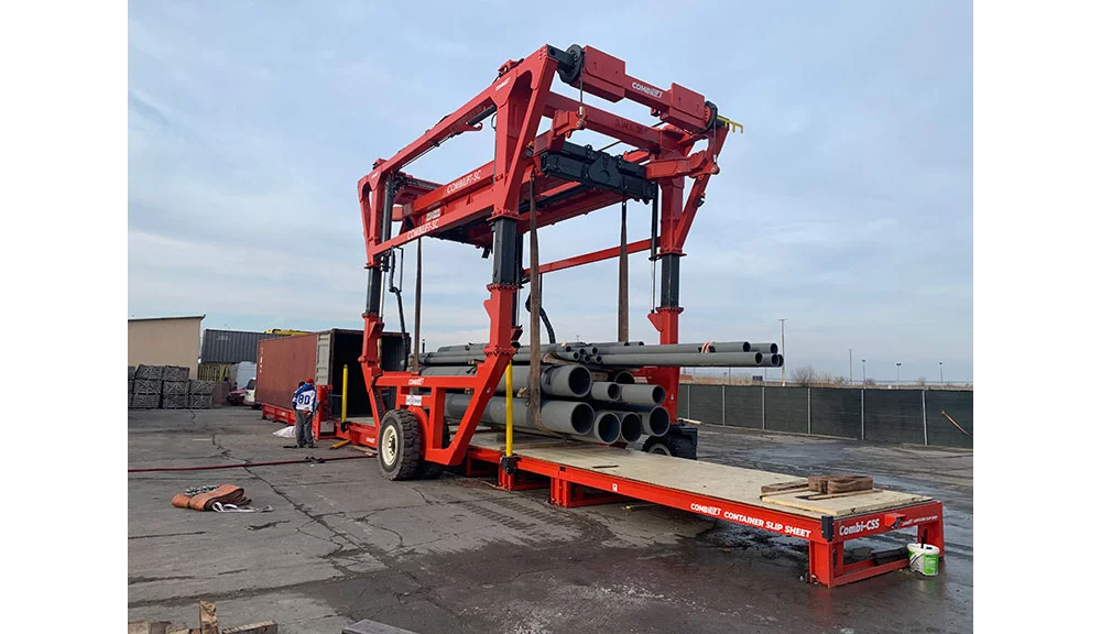 COMBI-CSS Container Slip-Sheet | Combilift