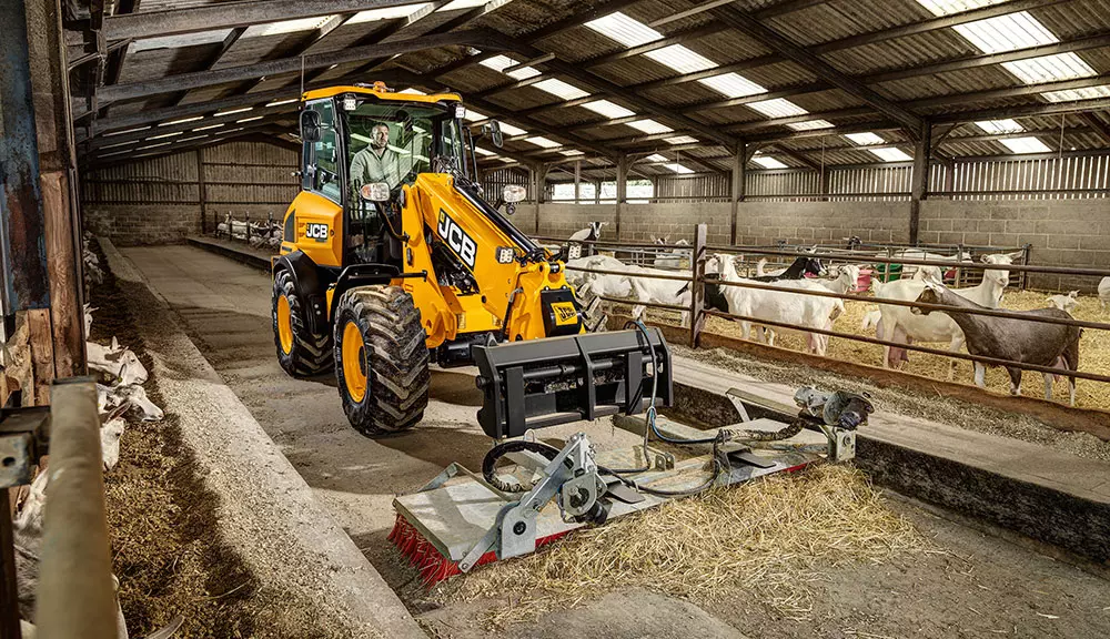 JCB TM220 Articulated Telescopic Handler | Fairchild Equipment