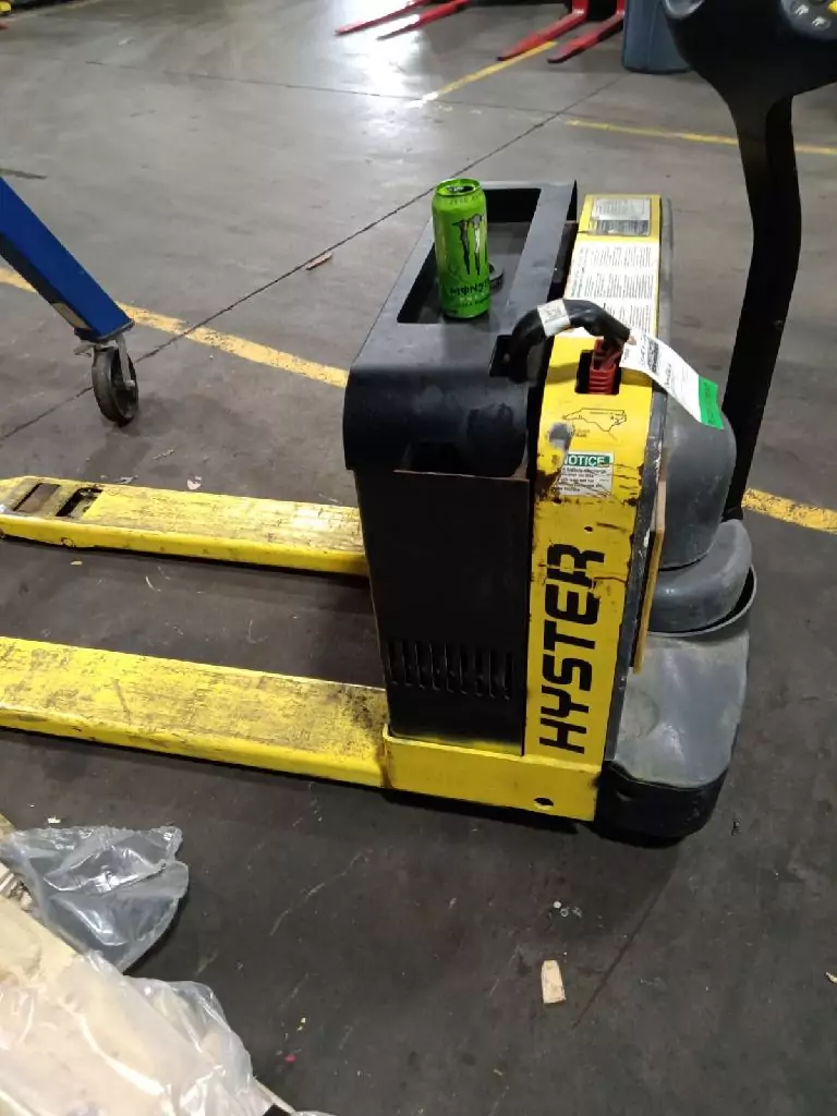 2013 - Hyster W40Z | Fairchild Equipment
