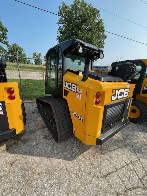 2022 - JCB 270T | Fairchild Equipment