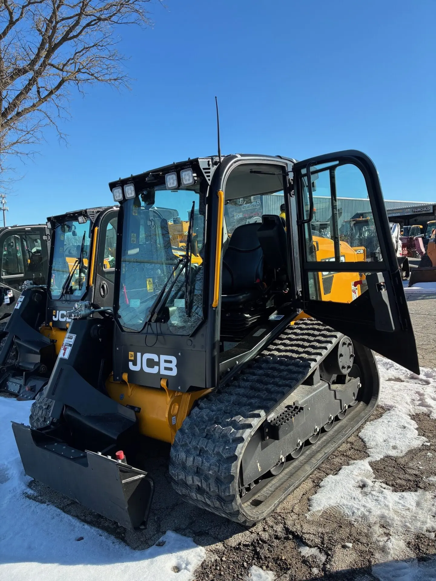 JCB 270T | 6 in stock | Fairchild Equipment